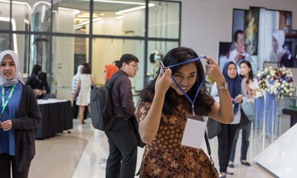 Unilever CEO: Indonesian Students We Need Your Help!